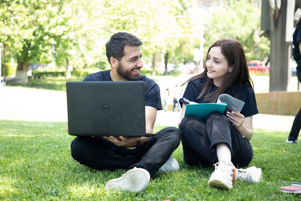 Ուսանողների Կարիերայի Զարգացման Ծրագրեր - AEF